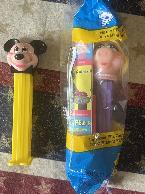 VINTAGE MICKEY MOUSE Pez Dispenser yellow with feet with purple Miss ...