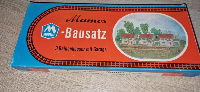 MAMOS BAUSATZ 2/05 Drei Vorstadt Reihenhäuser mit Garage Neuwertig Spur ...