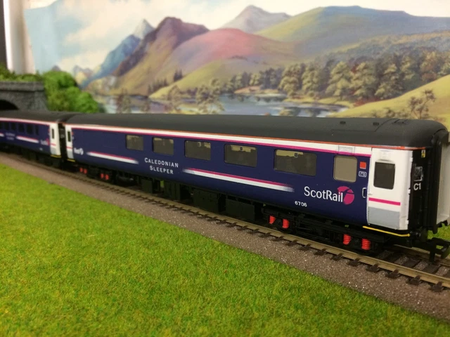 HORNBY CALEDONIAN SLEEPER Mk2 RLO Coach conversion First Scotrail ...
