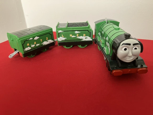 FLYING SCOTSMAN + TENDERS Trackmaster Motorised Train Track Thomas ...