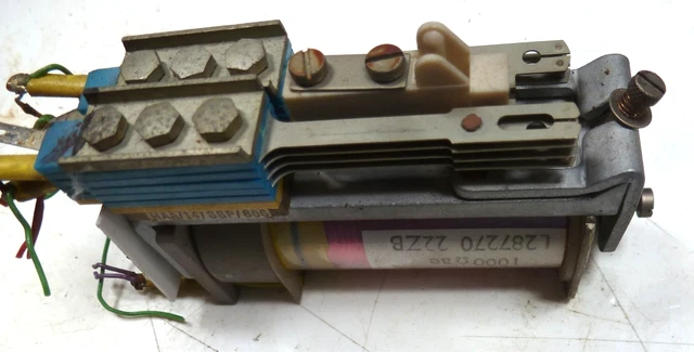 GPO STROWGER 3000 Type Relay With A 1000 Ohm Heel Slugged Coil £4.37 ...