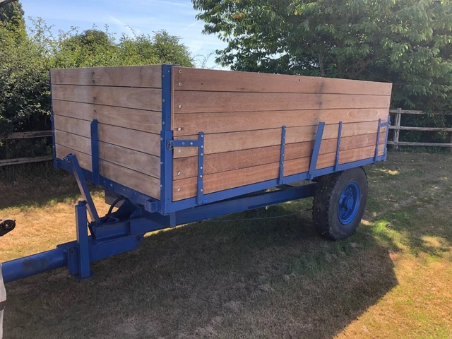 EQUINE MUCK TRACTOR Trailer - Hydraulic Lift Tipping Farm Tipper ...