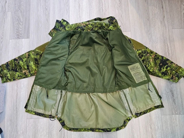 CANADIAN FORCES/ARMY CADPAT TW Rain Jacket(Gore-Tex) 7036 Like New ...