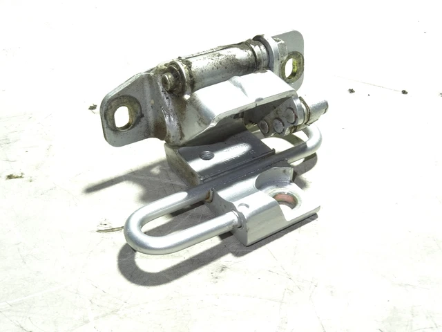 VW PHAETON 3D 3D4833412A Right Rear Door Hinge 4.20 Petrol 14959699 £45 ...