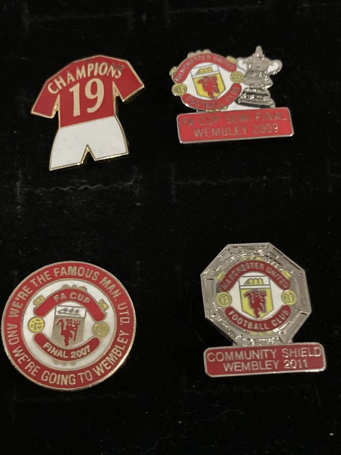 MANCHESTER UNITED FC Badge Collection (1) £2.50 - PicClick UK