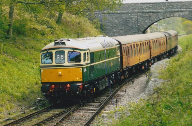 DIESEL RAILWAY PHOTO Br Green Class 33 Photograph Train Picture D6515 ...
