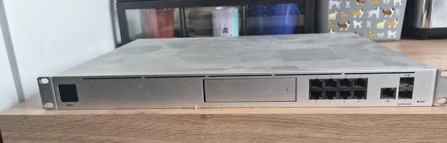 UBIQUITI UNIFI DREAM Machine Pro UDM-PRO with Rack Ears £208.70 ...