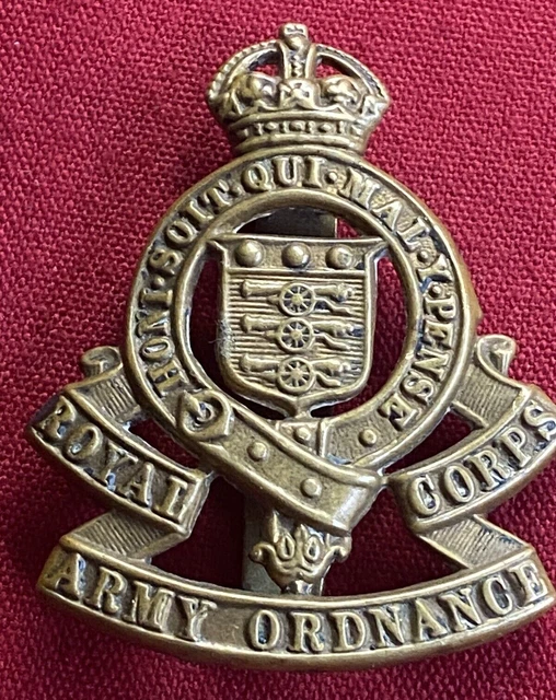 WW2 ROYAL ARMY Ordnance Corps (RAOC) British Military Cap Badge ...