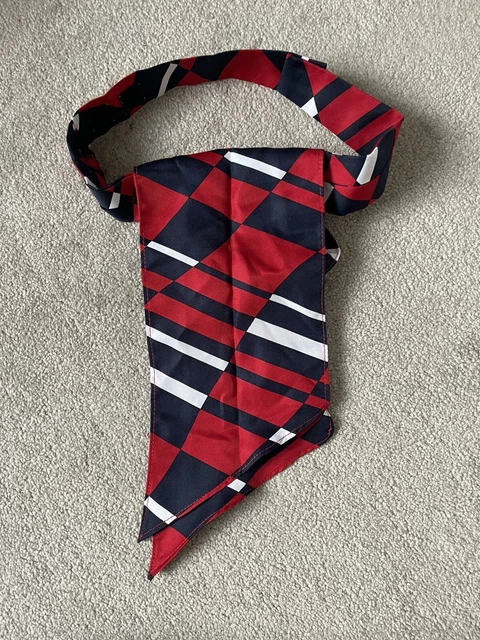 BRITISH AIRWAYS CABIN Crew Julien Macdonald Ladies Cravat Scarf £20.99 ...