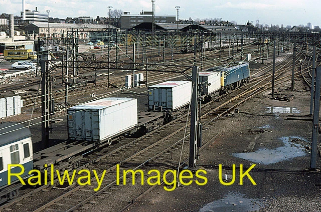 RAILWAY PHOTO - Special Bullion Train at Willesden Junction c1982 £2.00 ...