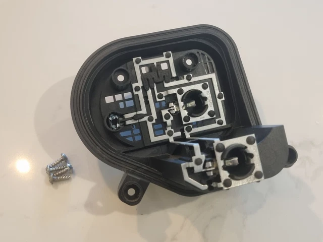 VOLKSWAGEN TIGUAN 2012-2016 Outer Tail Light Bulb Carrier Left N/S ...