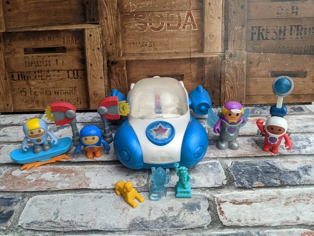 CBEEBIES GO JETTERS Vroomster and Action Figure Bundle with Click Ons £ ...