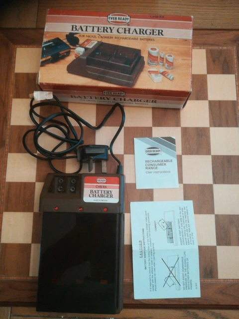 Halfords Fully Automatic Battery Charger Petrol Diesel Engines UK ...