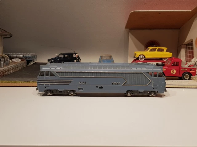 FOBBI / JOUEF Ho Locomotive Motrice ? Pour Pièces EUR 10,00 - PicClick FR