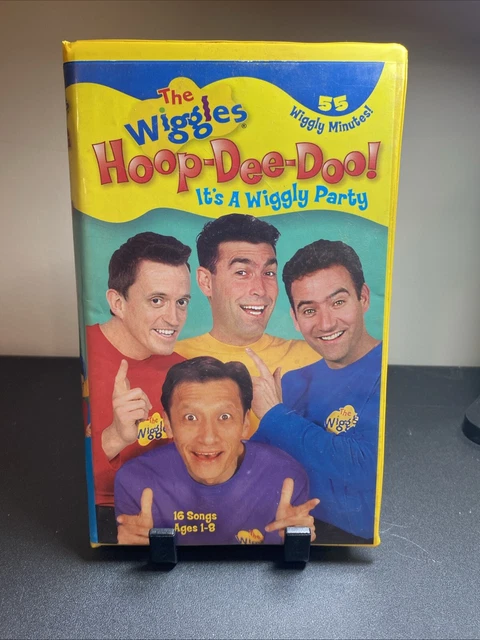 VHS THE WIGGLES: Hoop-Dee-Doo! Its A Wiggly Party (VHS, 2001, HiT ...