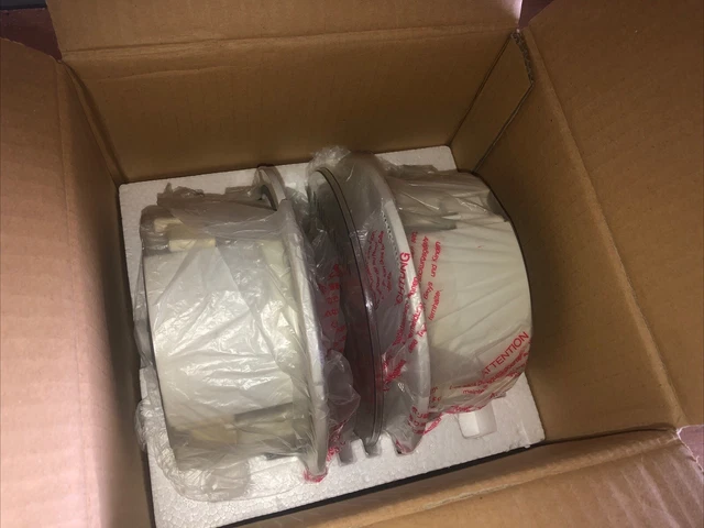 LINN KNEKT DISCREET Round Ceiling Speakers (1 Pair) - Used With Box ...