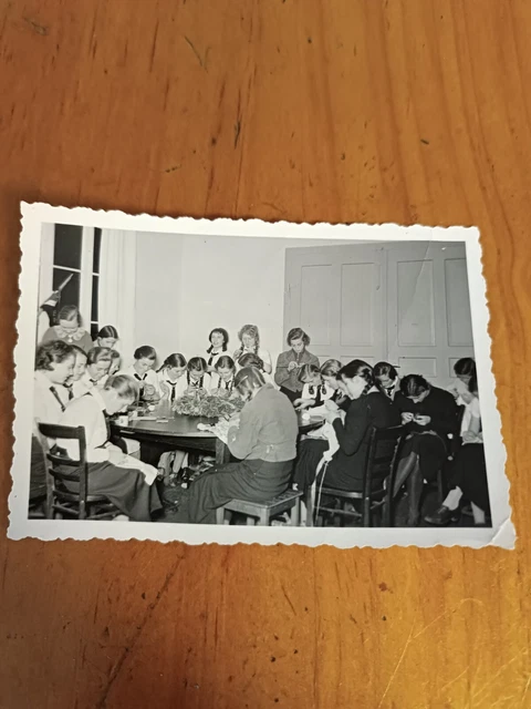 Foto 2 Wk Bdm Hübsche Mädchen Mädels Damen Frau Militaria Nachlass Ww2