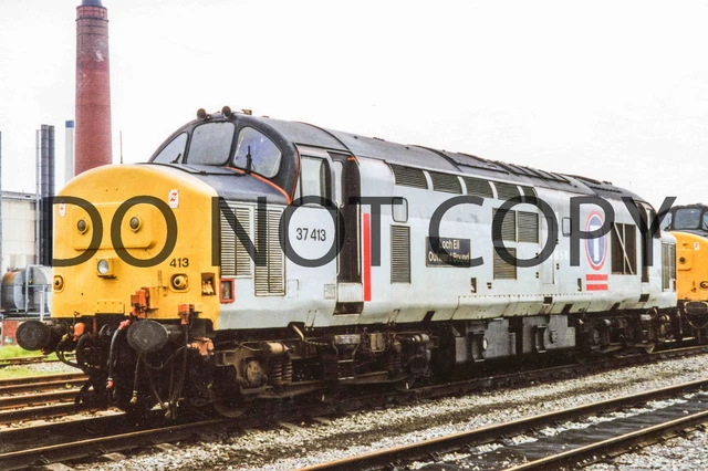 UK DIESEL TRAIN Railway Photograph Of Class 37 37413 Loco. (Rm37-1223 ...