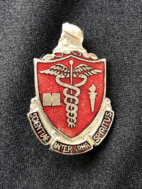 WW2 US ARMY Walter Reed Medical Cente Dui Crest Insignia Pin's Badge ...