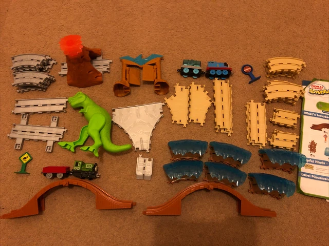 THOMAS & FRIENDS Adventures - Dino Discovery set & Shark Escape Track ...