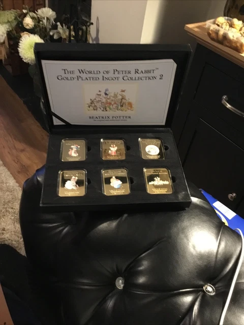 THE WORLD OF Peter Rabbit Gold-plated Ingot Collection 2 £42.30 ...