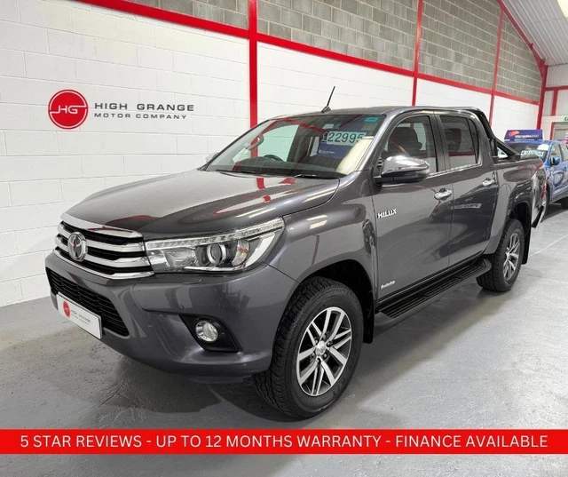 2019 TOYOTA HILUX Invincible D/Cab Pick Up 2.4 D-4D Auto PICK UP Diesel ...