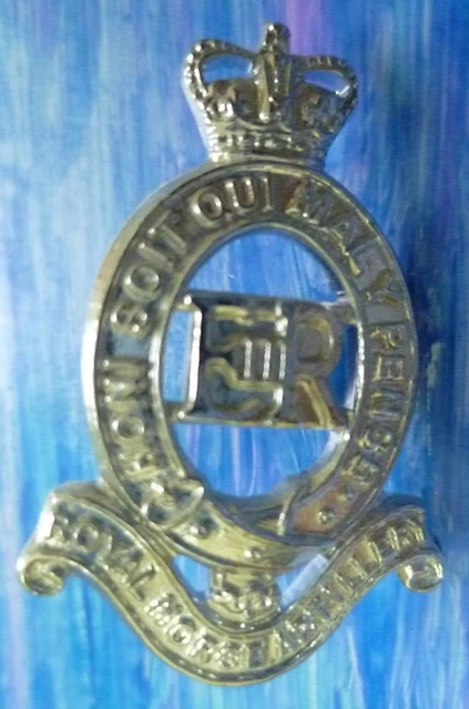 STAYBRITE ROYAL HORSE Artillery COLLAR Badge RHA Badge QC Anodised £5. ...