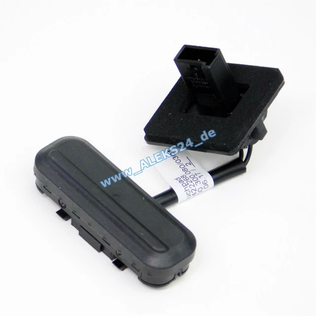 ORIGINAL VAUXHALL SWITCH Tailgate Insignia 1241457 13422268 £26.58 ...