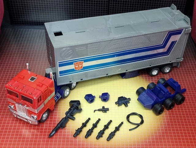 VINTAGE HASBRO TRANSFORMERS G1 Autobot Leader Optimus Prime (Near ...