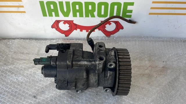 POMPA INIEZIONE DIESEL RENAULT Clio Serie 8200057225 K9K Diesel 1500 ...