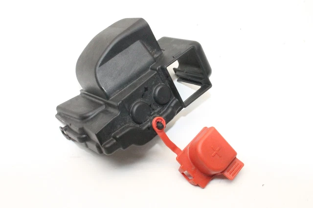 BMW I4 G26 8715688 61148715688 Couvercle de la Boîte à Fusibles ...