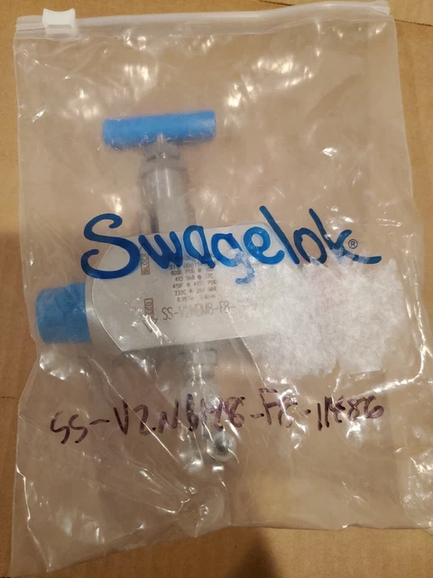 NEW SWAGELOK SS-V2NBM8-F8-11486 Isolation Block Bleed Valve STAINLESS ...