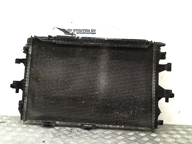 RADIATEUR EAU VOLKSWAGEN Multivan T5 (7E/7HC/7HF/7HM) MPV 2.5 TDi (AXD ...