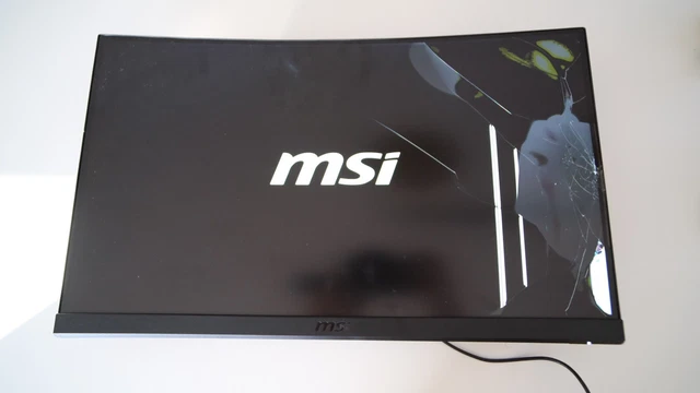 MSI OPTIX G24C4 Curved 23,6 Zoll Full-HD Gaming Monitor Lieferbedingung ...