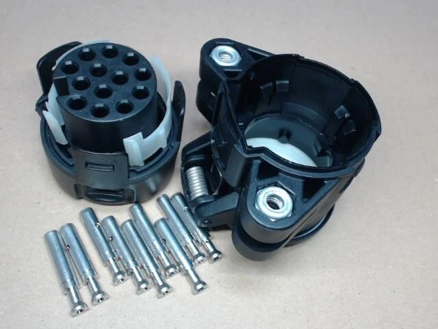 ORIGINAL VOLKSWAGEN AUDI Gehäuse für Steckdose/Anhängerbetrieb 13p ...