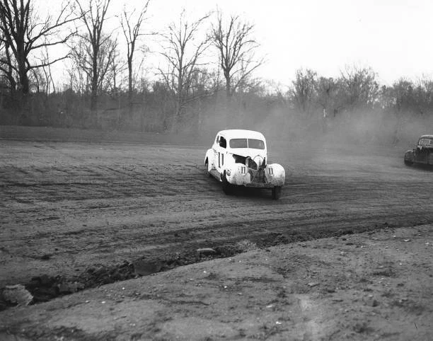 FIREBALL ROBERTS NASCAR Modified Early 1950s Old Motor Racing Photo $9. ...