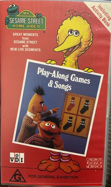 SESAME STREET PLAY Along Games And Songs VHS VIDEO TAPE (children's ...