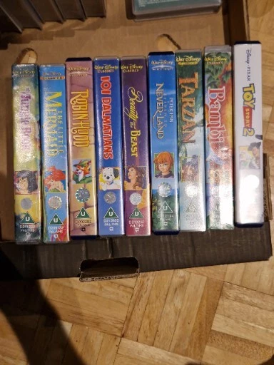 DISNEY VHS BUNDLE X9VHS Video Cassette Tapes Bambi, Little Mermaid All ...