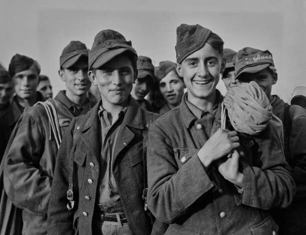 SOLDATEN PANZER TANK WK2 WW2 Militär Krieg 3 Reich Wehrmacht Weltkrieg ...