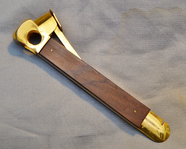 OLD CIGAR CUTTER cigar cutter Donatus Solingen, gold-plated, wood £24. ...