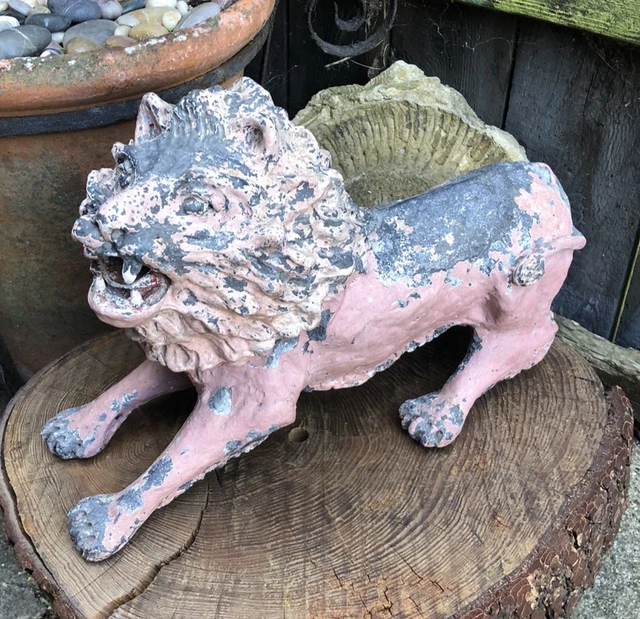 ANTIQUE VICTORIAN CAST lead roaring lion statue sculpture garden model ...