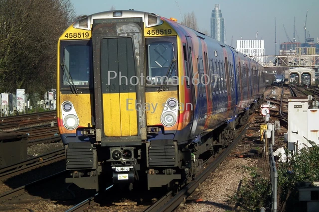 CLASS 458 458519, 5 car EMU, in South West Trains branded SWR at ...