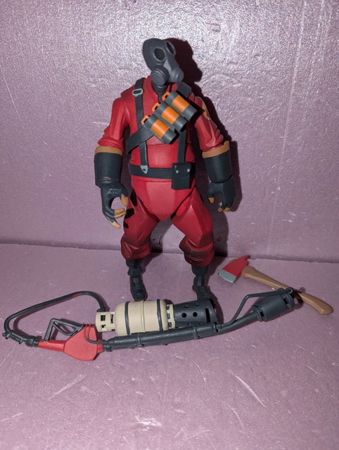 TEAM FORTRESS 2: The Pyro RED Action Figure NECA RARE Used $159.99 ...