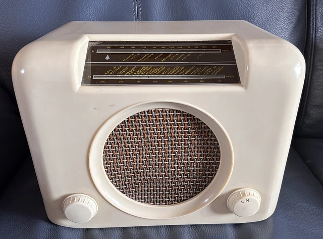 EARLY BUSH DAC90 Bakelite Valve Radio Very Rare Cream Colour GC Inc ...