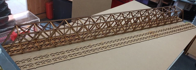 OO GAUGE MODEL Railway: 1310mm Single Track Girder Bridge £95.00 ...