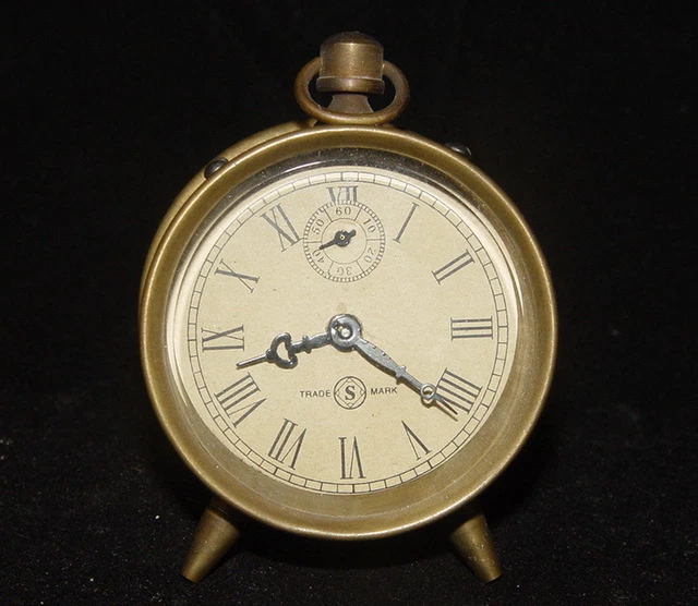 SAMMELN ALTE KLEIN Tischuhr Uhr aus Messing , Normale Arbeit ***** EUR ...