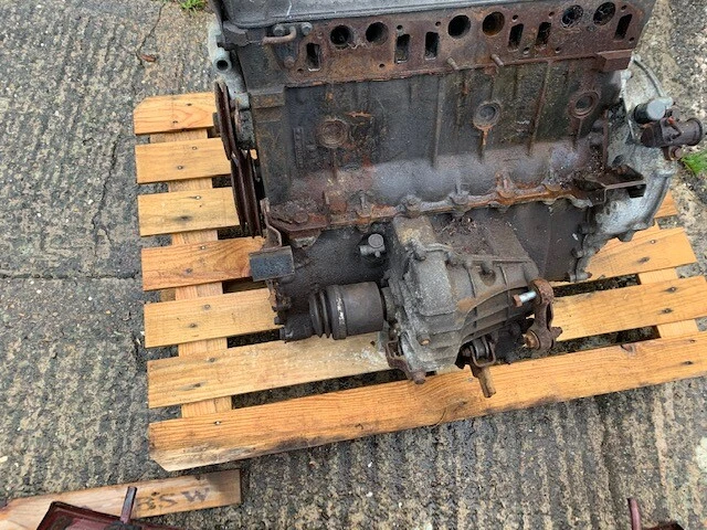 AUSTIN MORRIS 2200 land crab engine and gearbox for rebuild £150.00 ...