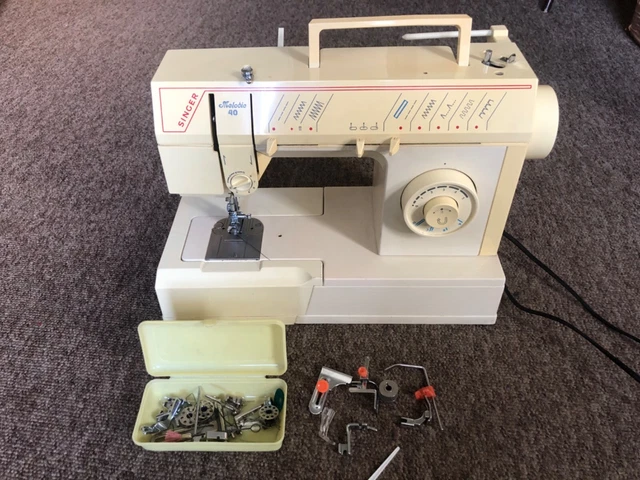 SINGER SEWING MACHINE Model Number 5805c £55.00 - PicClick UK