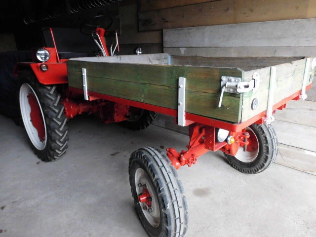 DDR-OLDTIMER-TRAKTOR-GERÄTETRÄGER/SCHÖNEBECK RS09 V2- Bauj.1964 EUR 4. ...