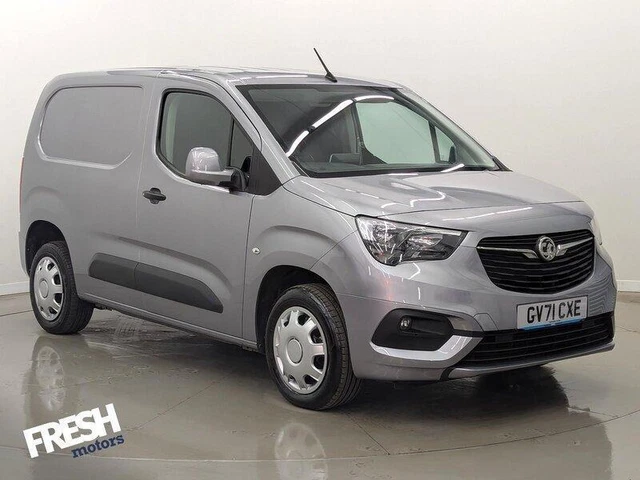 2021 VAUXHALL COMBO Turbo D 2300 Sportive Panel Van Diesel Manual £ ...